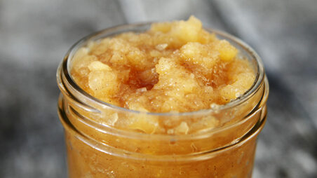 Homemade Applesauce Snack | Recipes | PBS Food | PBS Food
