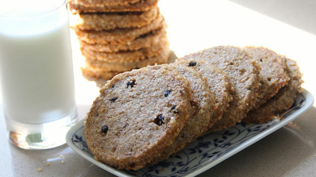 Rye Blueberry Cookies Recipe | Dessert Recipes | PBS Food | PBS Food