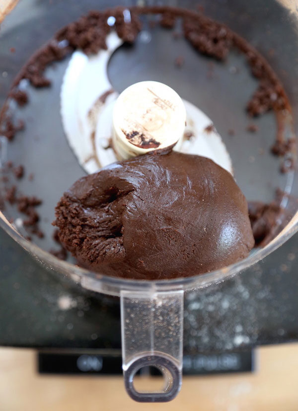 Healthier Homemade Oreos Recipe | Dessert Recipes | PBS… | PBS Food