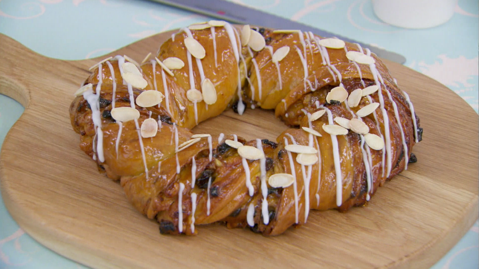 Apricot Couronne | PBS Food