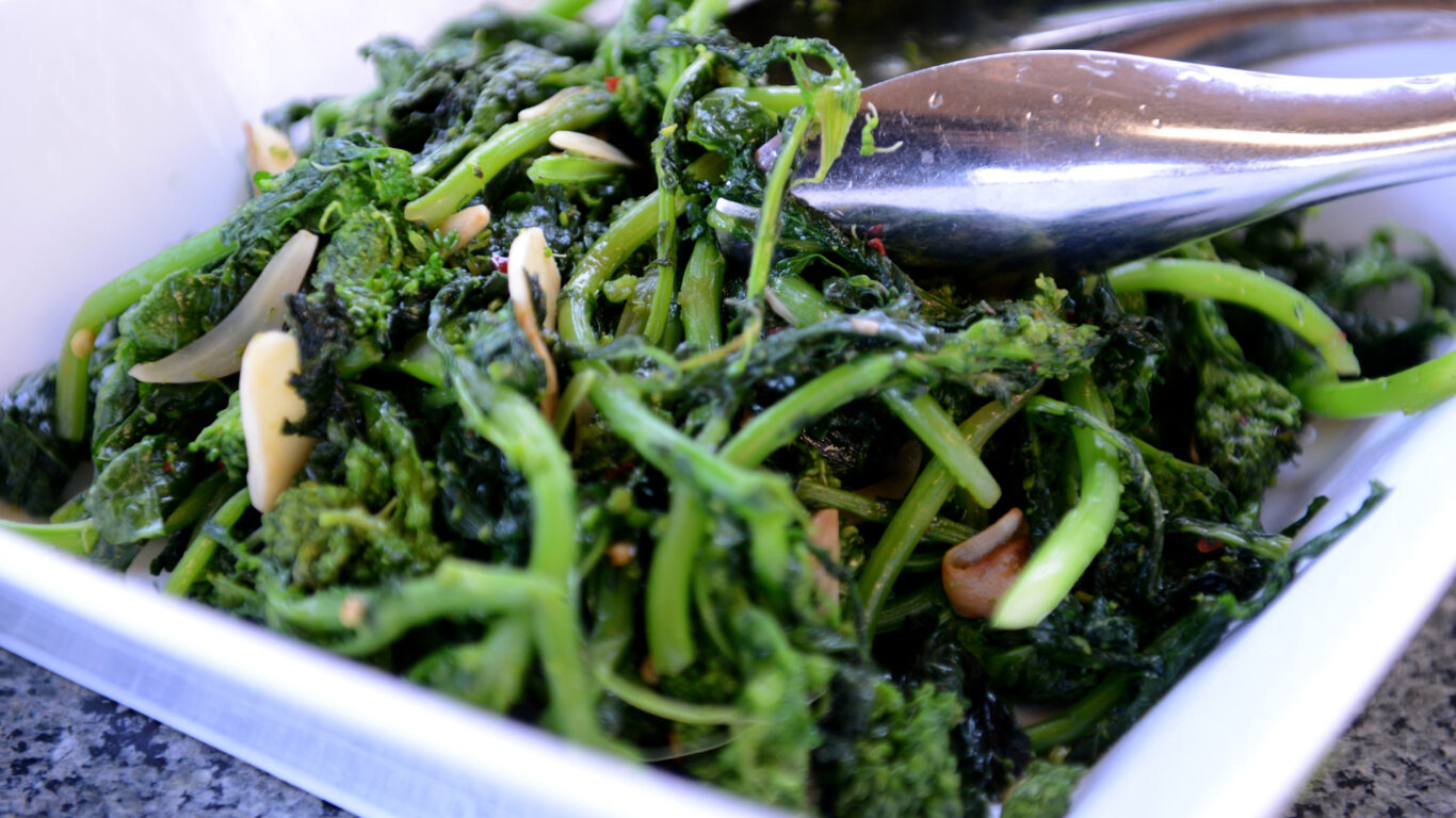 Broccoli Rabe Braised with Olive Oil And Garlic (Cime di… | PBS Food