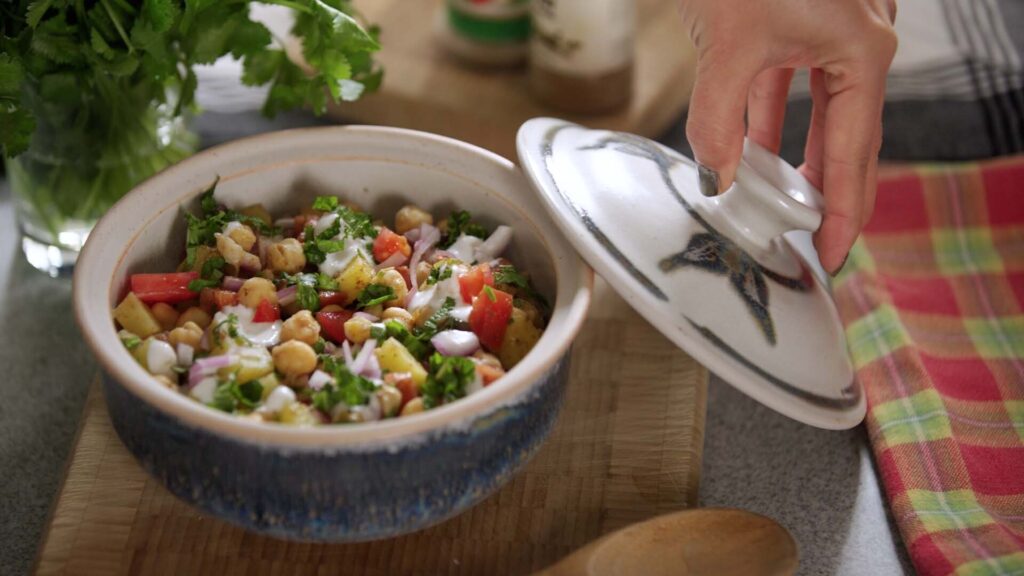 Fattet Hummus | PBS Food